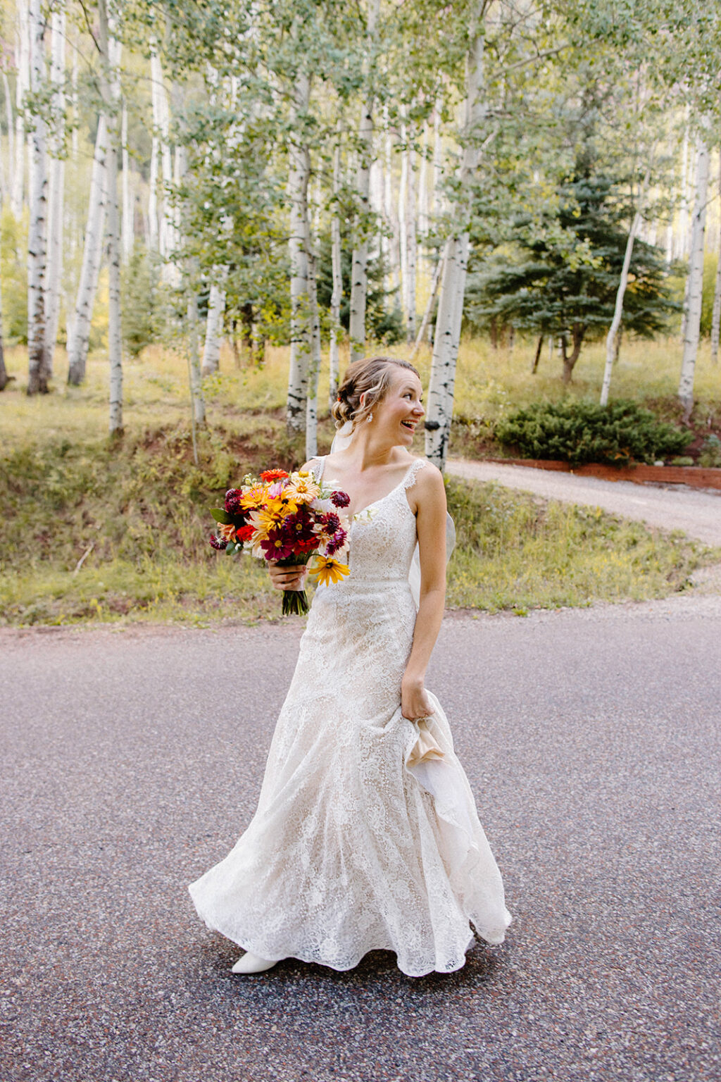 A Fall Wedding at Redstone Inn Colorado - hannahhenke.com